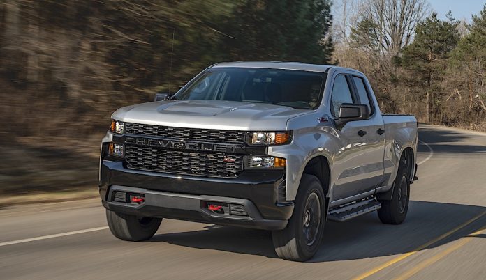 What If a Chevy Silverado Gets the All-new LT2 V8 from the C8 Mid ...